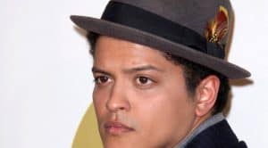 Is Bruno Mars Black? Filipino? Asian? From Puerto Rico? Other? Race ...