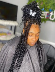 33 Butterfly Locs Hairstyles, With Examples & How To Guide - That Sister