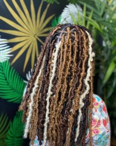 33 Butterfly Locs Hairstyles, With Examples & How To Guide - That Sister